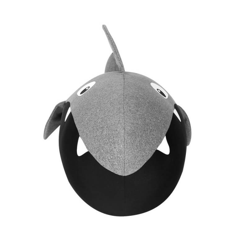 Bruce le requin - Coussin Déco - Couleur Garden